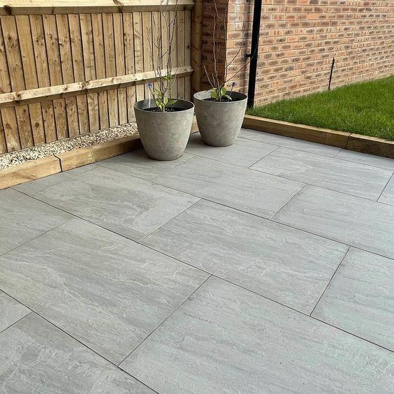 Paving Slabs | Yorkstone Garden and Patio Slabs – Reclaimed Brick Company
