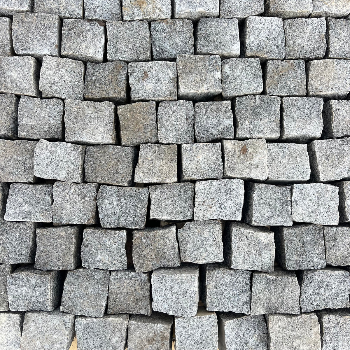 New Portuguese 4" x 4" Grey Granite Setts - Per Bag – Reclaimed Brick ...