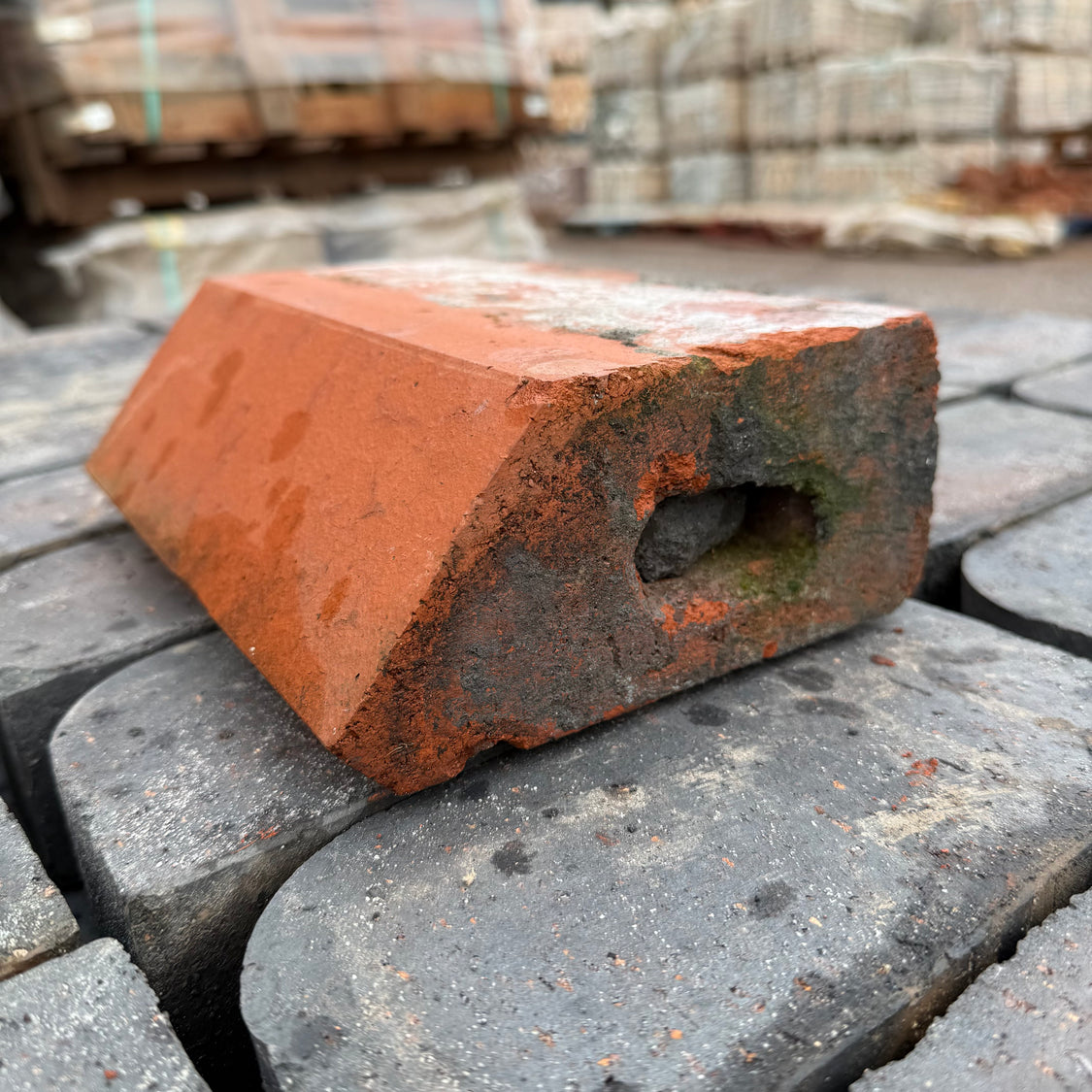 Plinth Bricks | Red & Blue Special Bricks | UK Brick Yard – Reclaimed ...