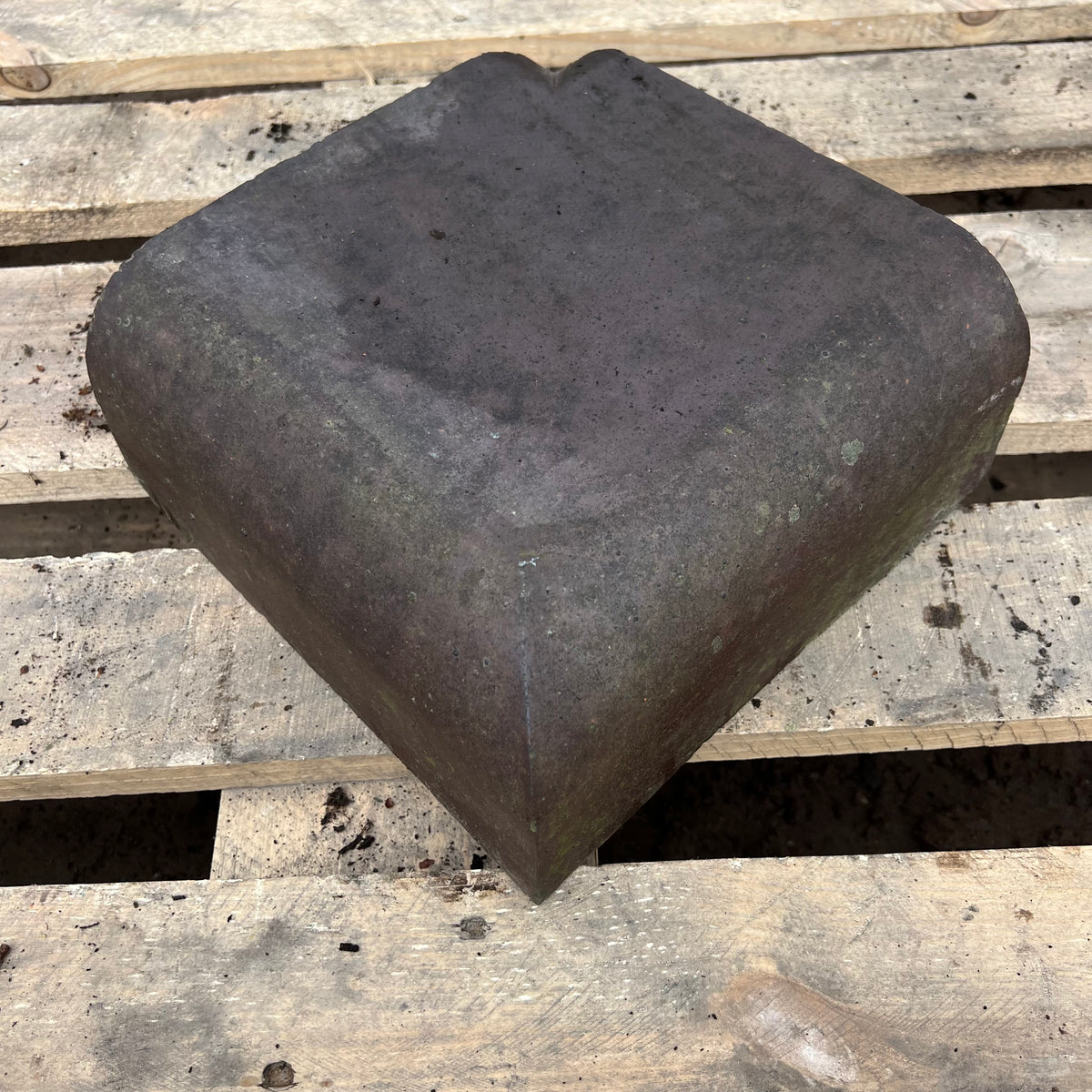 Reclaimed Staffordshire Blue Bullnose Brick Wall Coping 90 Degree Corn ...