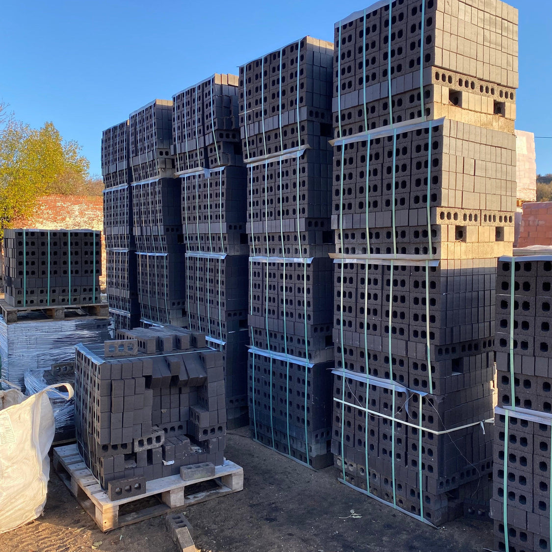 Blue Engineering Bricks | Staffordshire Blue Imperial Bricks ...
