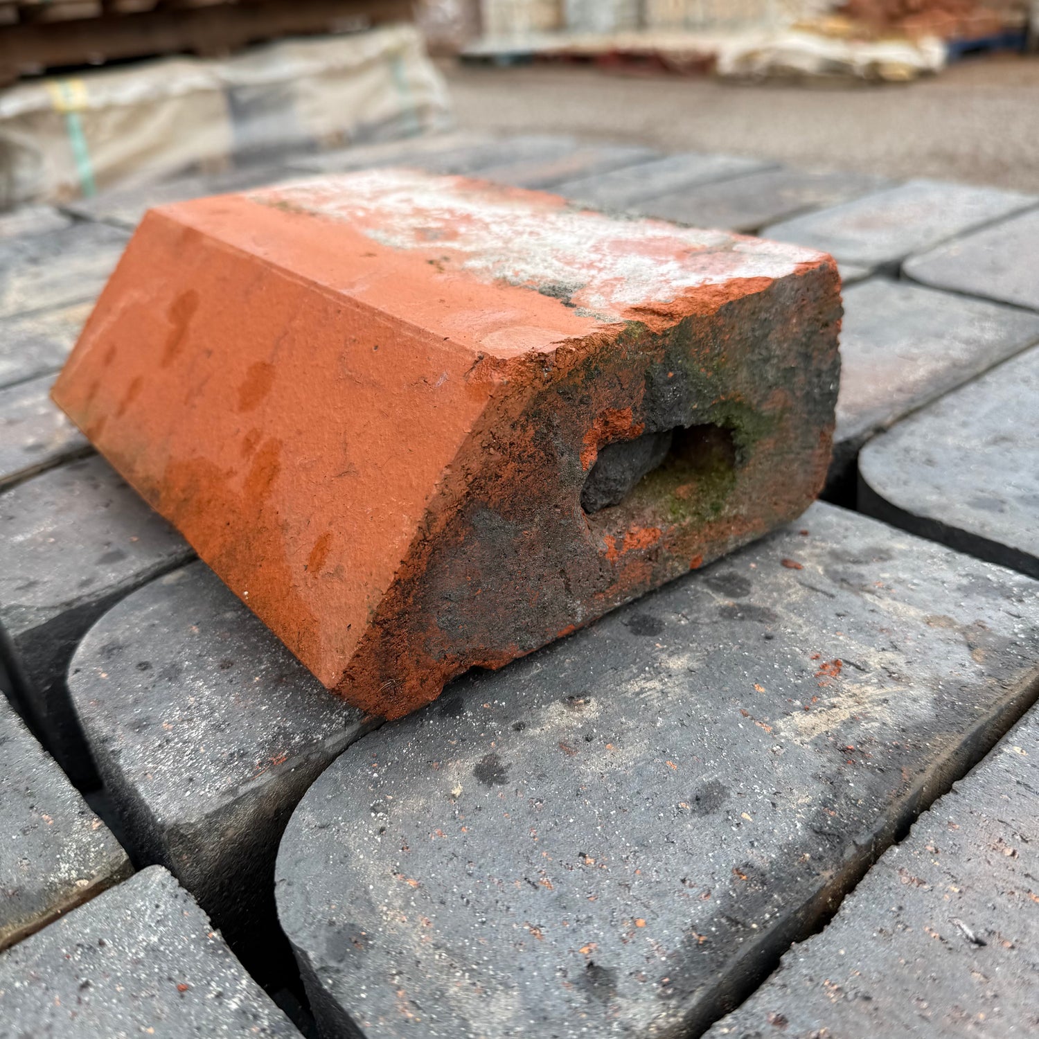 Plinth Bricks | Red & Blue Special Bricks | UK Brick Yard – Reclaimed ...