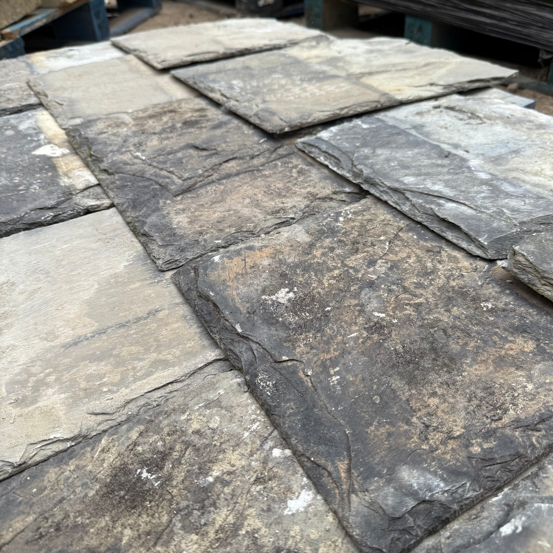 Reclaimed Delabole Cornish Roof Slate - Per Ton – Reclaimed Brick Company