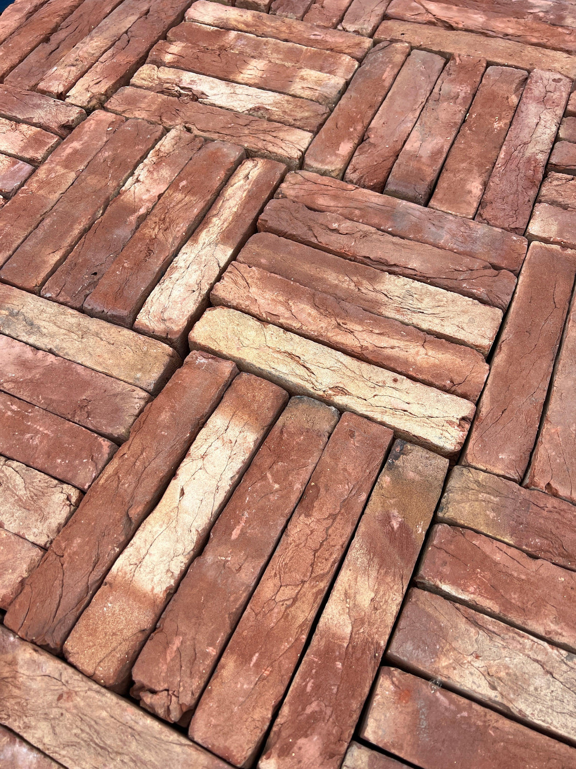 Arundel Red Handmade Clay Paving Bricks | Pack of 445 Pavers | Free De ...