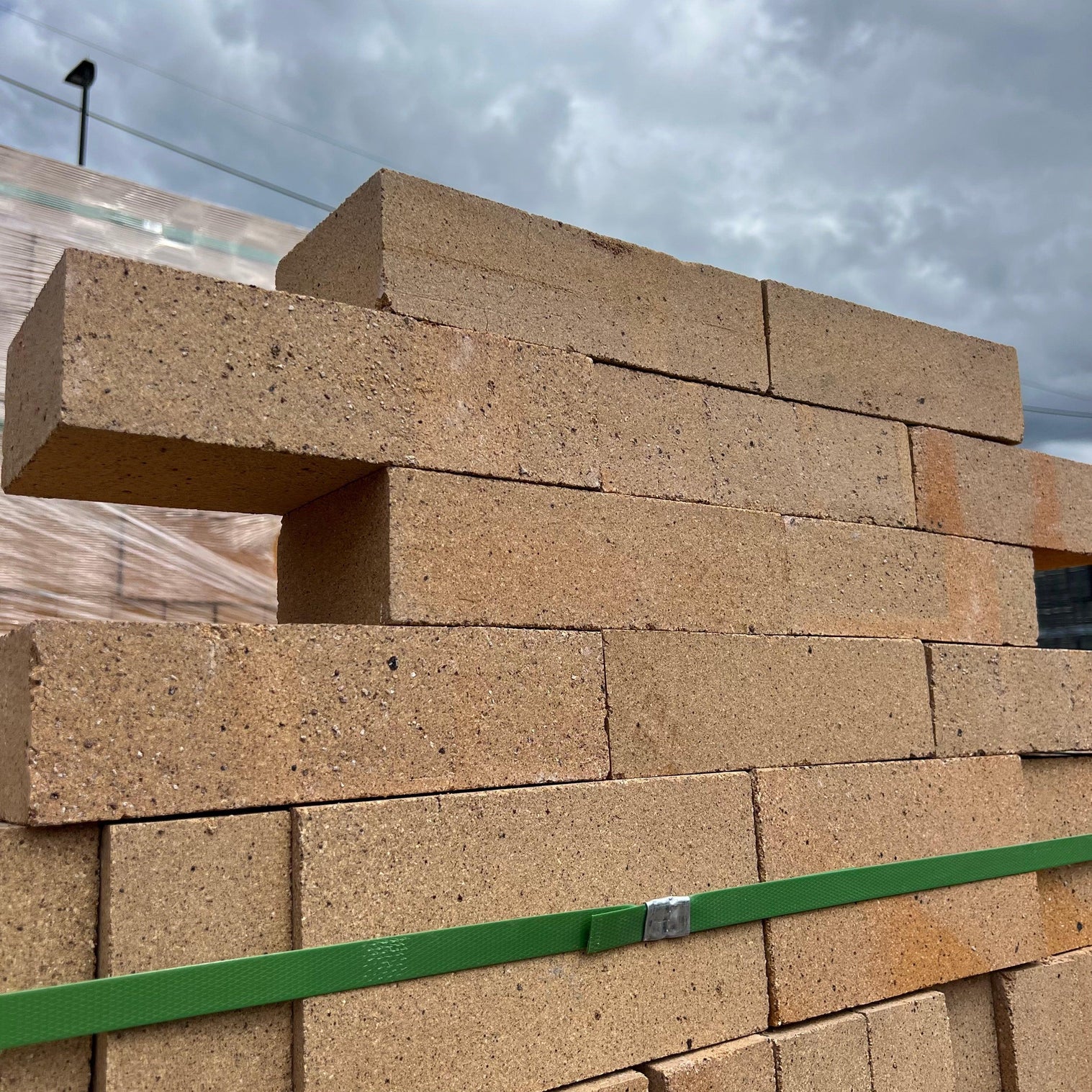 65mm Refractory Fire Clay Bricks - Ideal for furnaces & pizza ovens ...