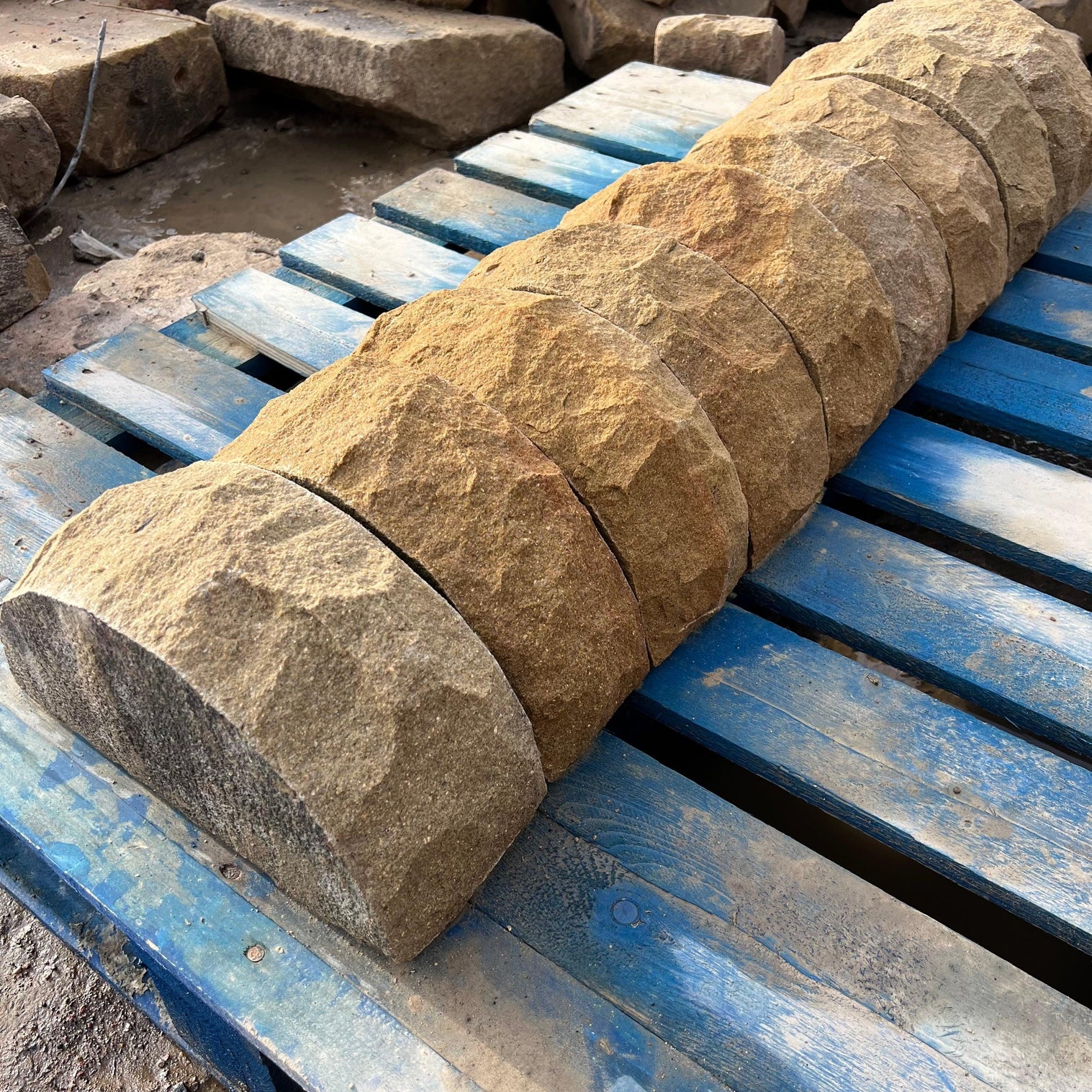 Reclaimed Natural Stone Saddleback Half Round Wall Coping Stones ...