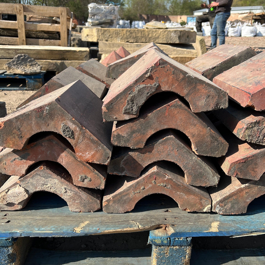 Reclaimed 12” Triangle Wall Coping Bricks – Reclaimed Brick Company