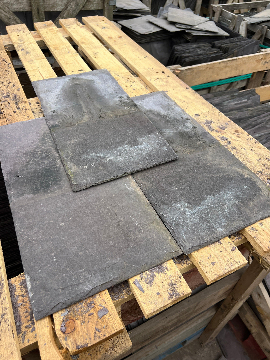 Reclaimed 20” x 10” Welsh Roofing Slate – Reclaimed Brick Company