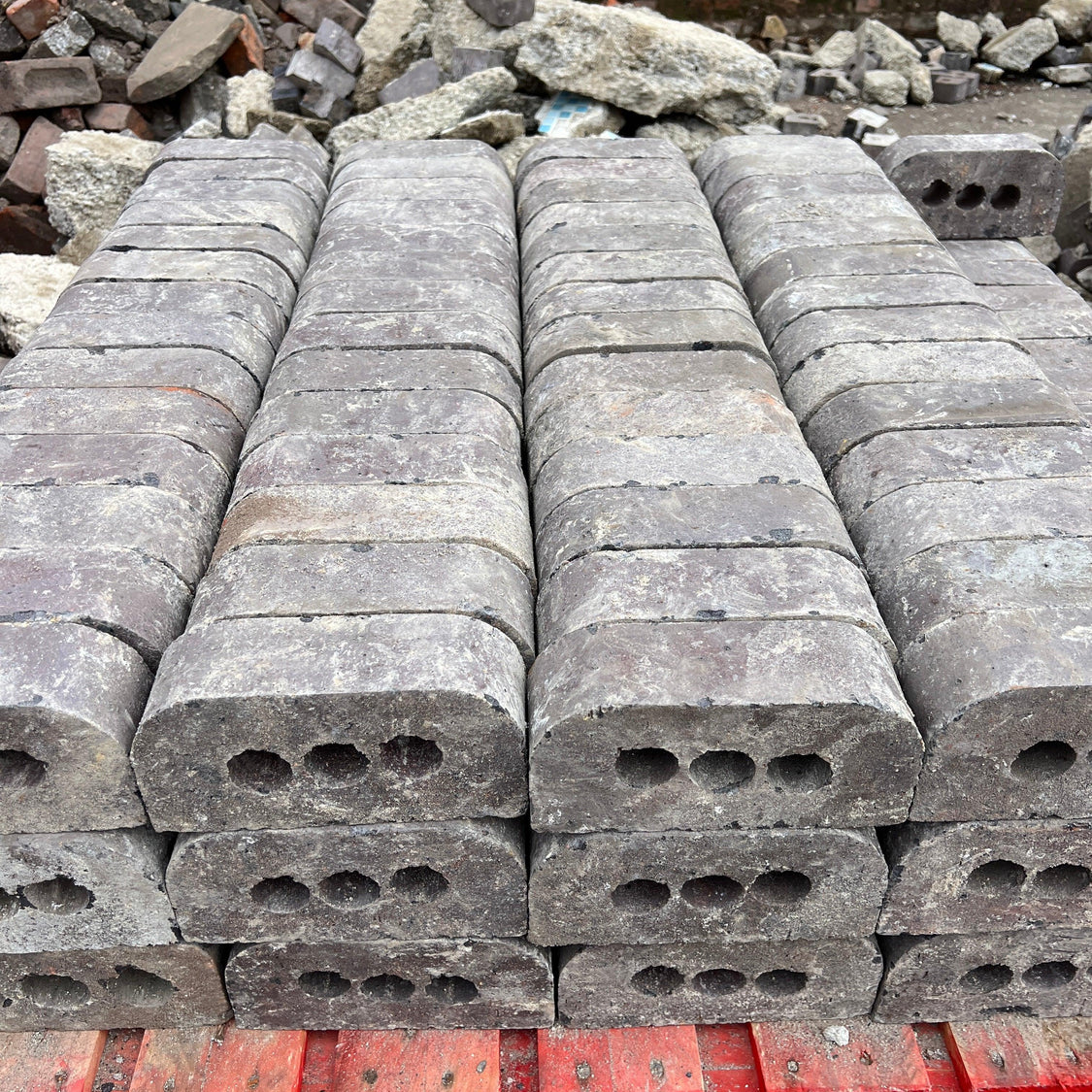 Reclaimed 65mm Blue Double Bullnose Coping Brick | Bullnose Bricks ...