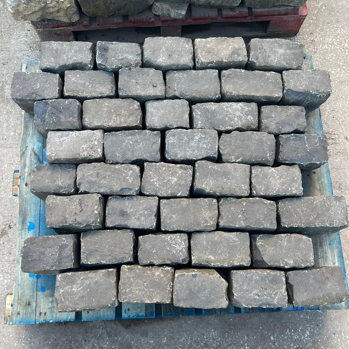 Reclaimed Basalt Cobbles / Setts | Garden Patio | Driveway Setts ...