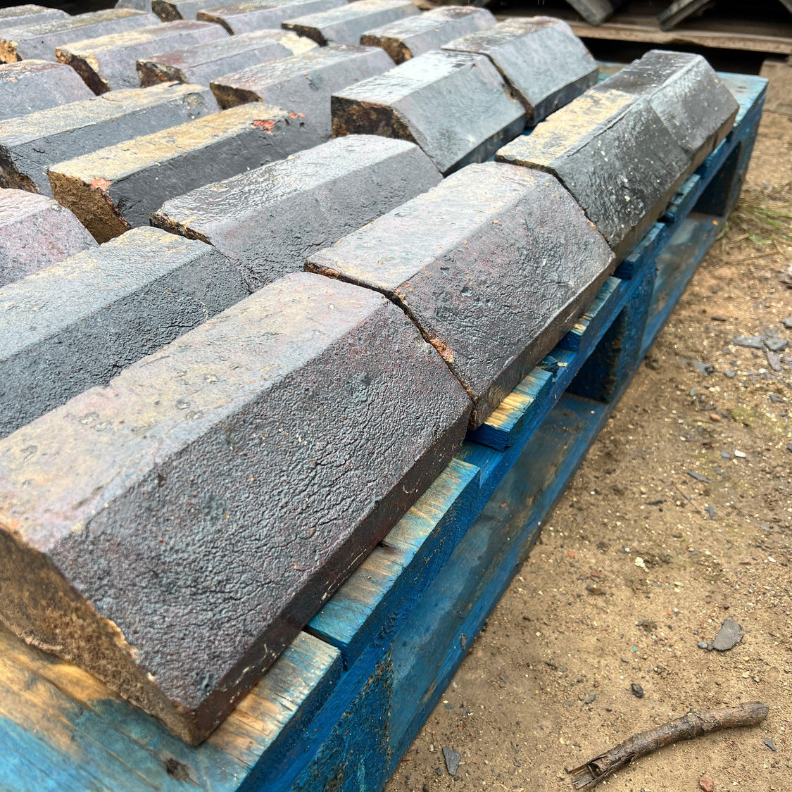 Reclaimed Blue Plinth Brick | Blue Plinth Bricks | Plinth Bricks ...