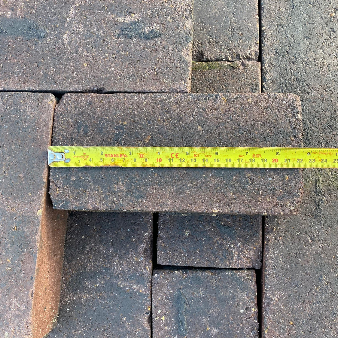 Reclaimed Brindle Blue Paving Bricks | Garden Patio | Driveway Bricks ...