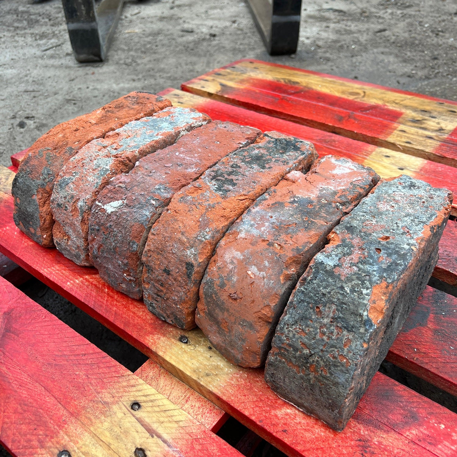 Reclaimed Handmade Single Bullnose Bricks – Reclaimed Brick Company