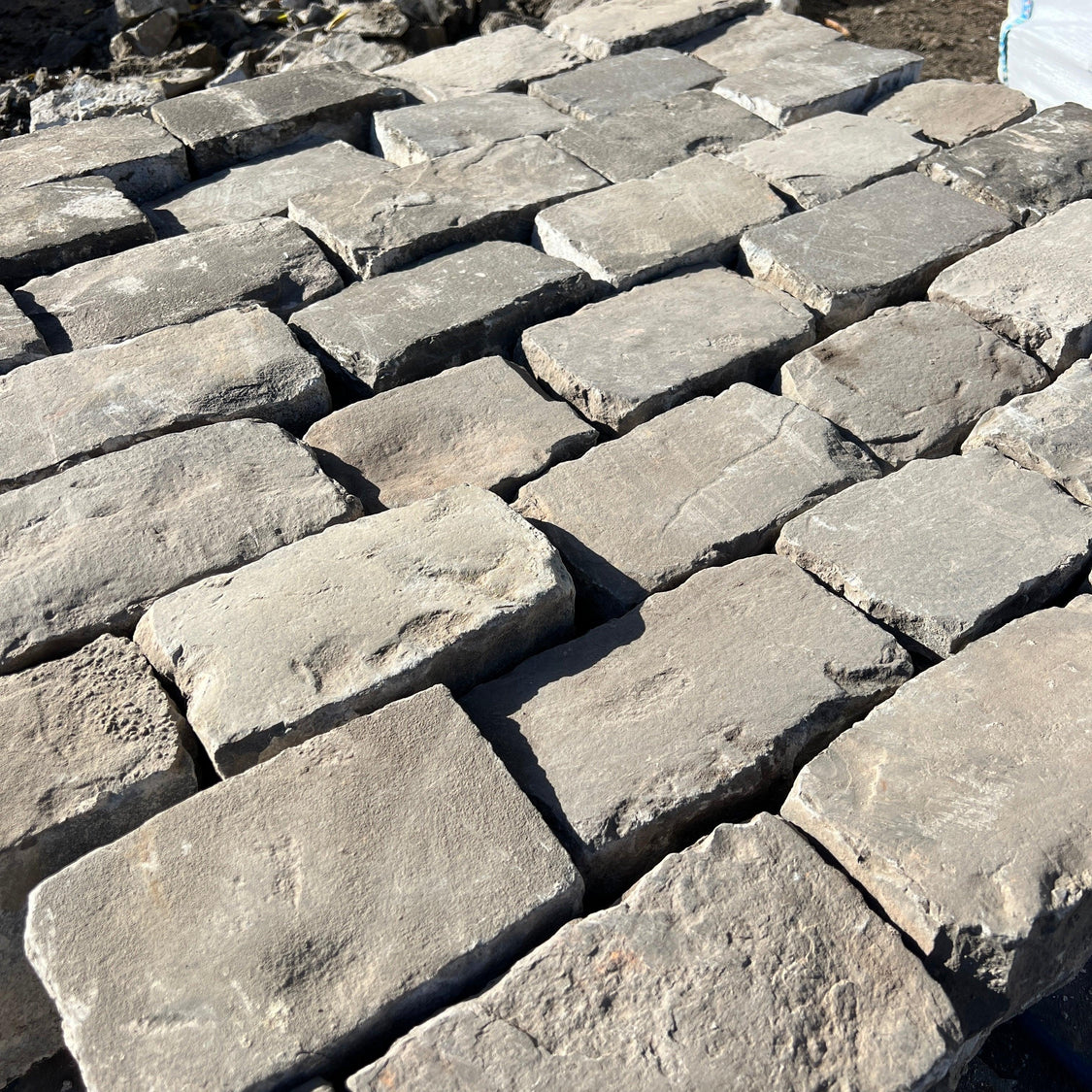 Reclaimed High Grade Granite Setts / Cobble Stone – Reclaimed Brick Company