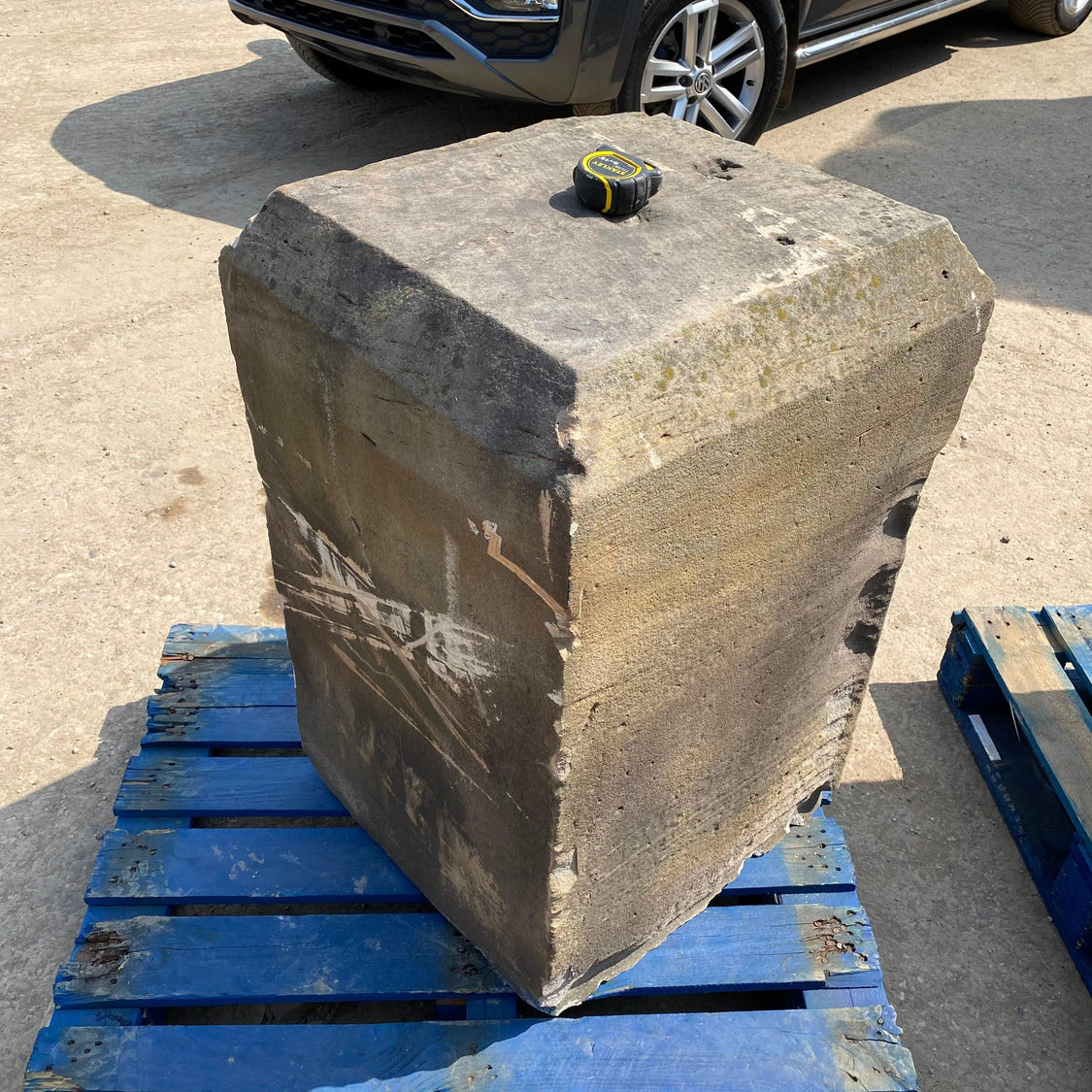 Reclaimed Large Stone Statue Base – Reclaimed Brick Company