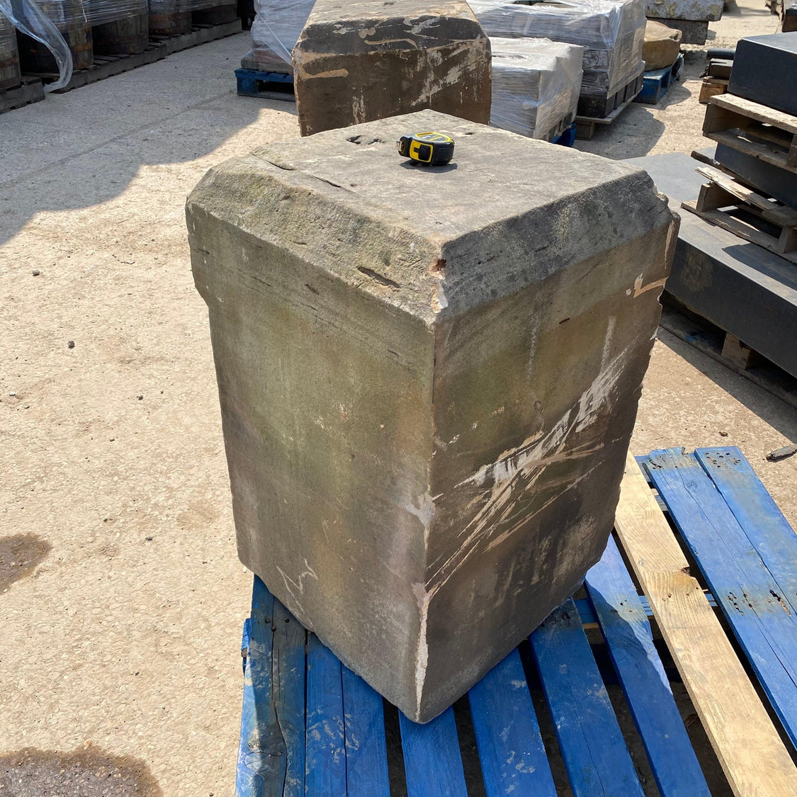 Reclaimed Large Stone Statue Base – Reclaimed Brick Company