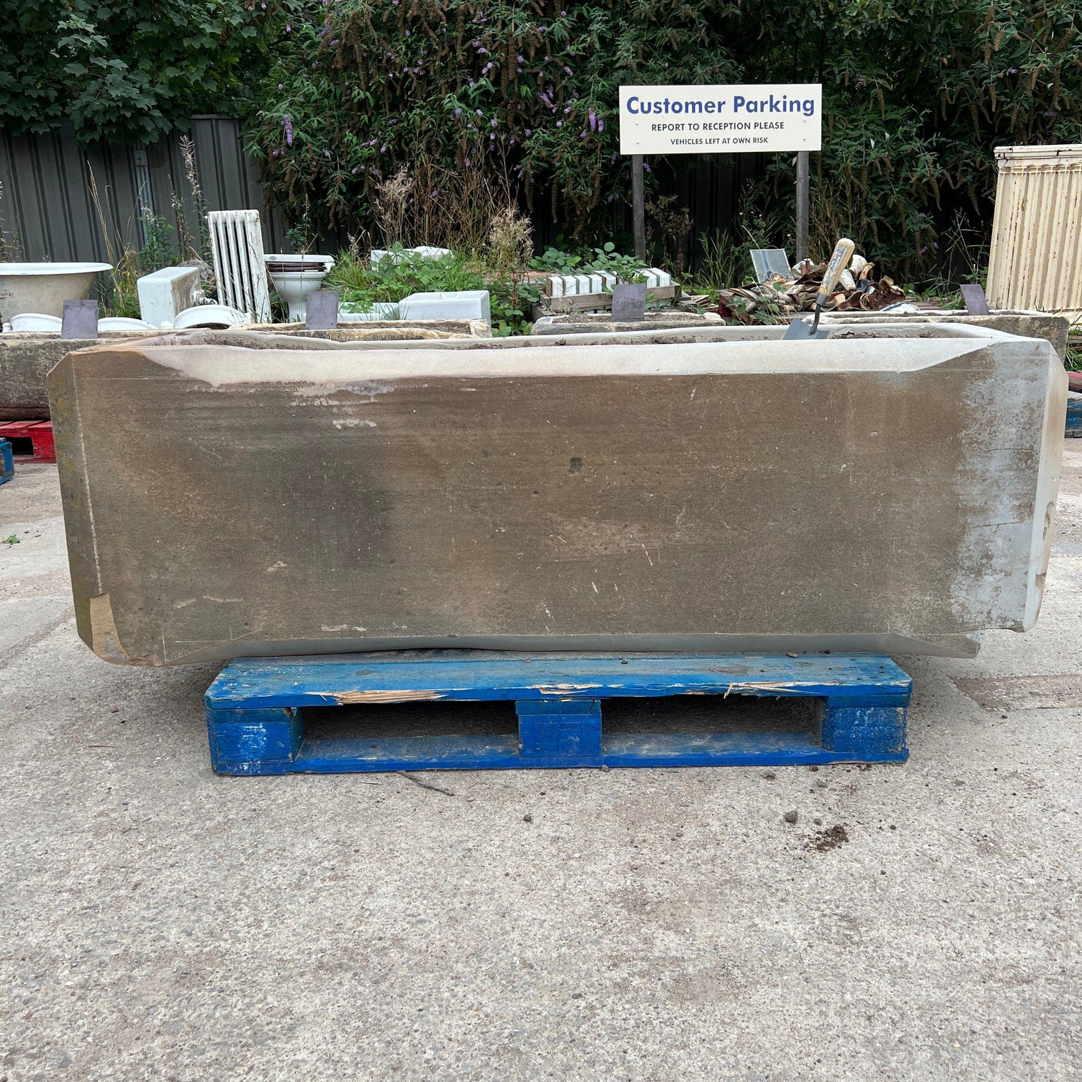 Reclaimed Large Stone Trough – Reclaimed Brick Company