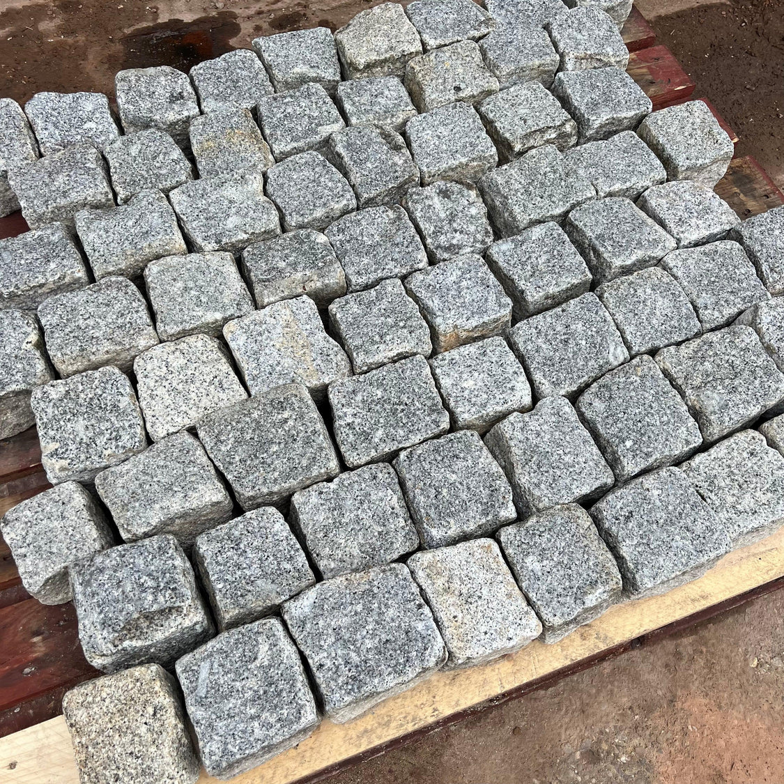 Reclaimed London Granite Cobble Setts | Stone Cobblesetts – Reclaimed ...