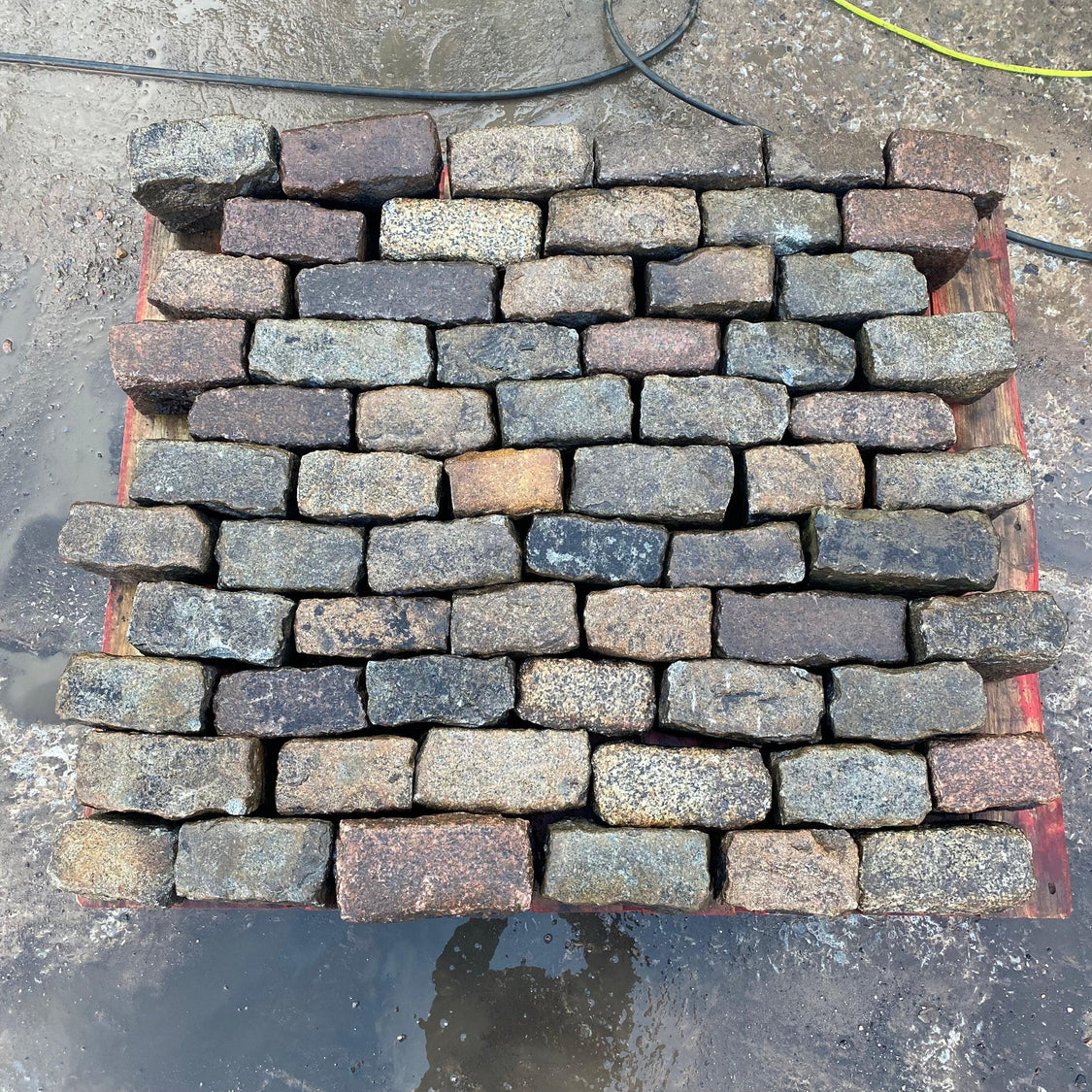 Reclaimed Mixed Granite Cobbles / Setts | Garden Patio | Driveway ...