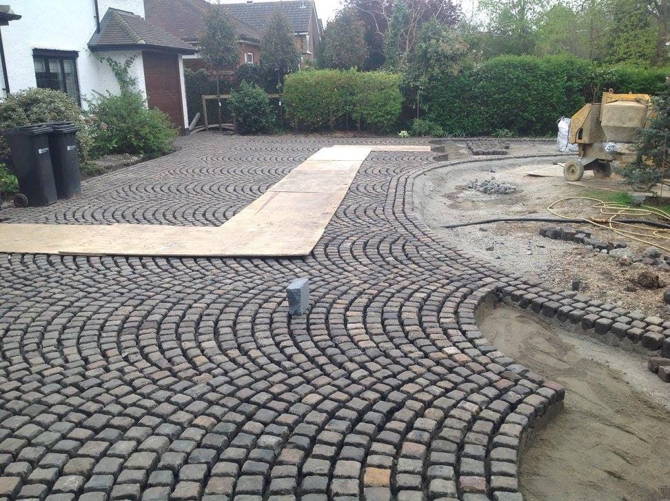 Reclaimed Mixed Granite 4” x 4" Cube Cobble Setts – Reclaimed Brick Company