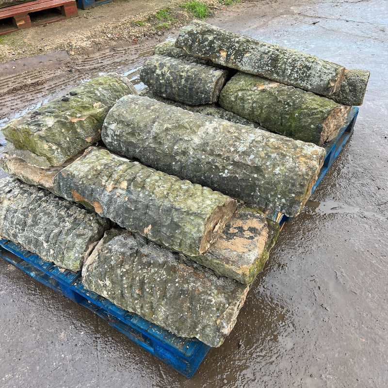 Reclaimed Natural Stone Saddle Back / Half Round Wall Coping - Job Lot ...