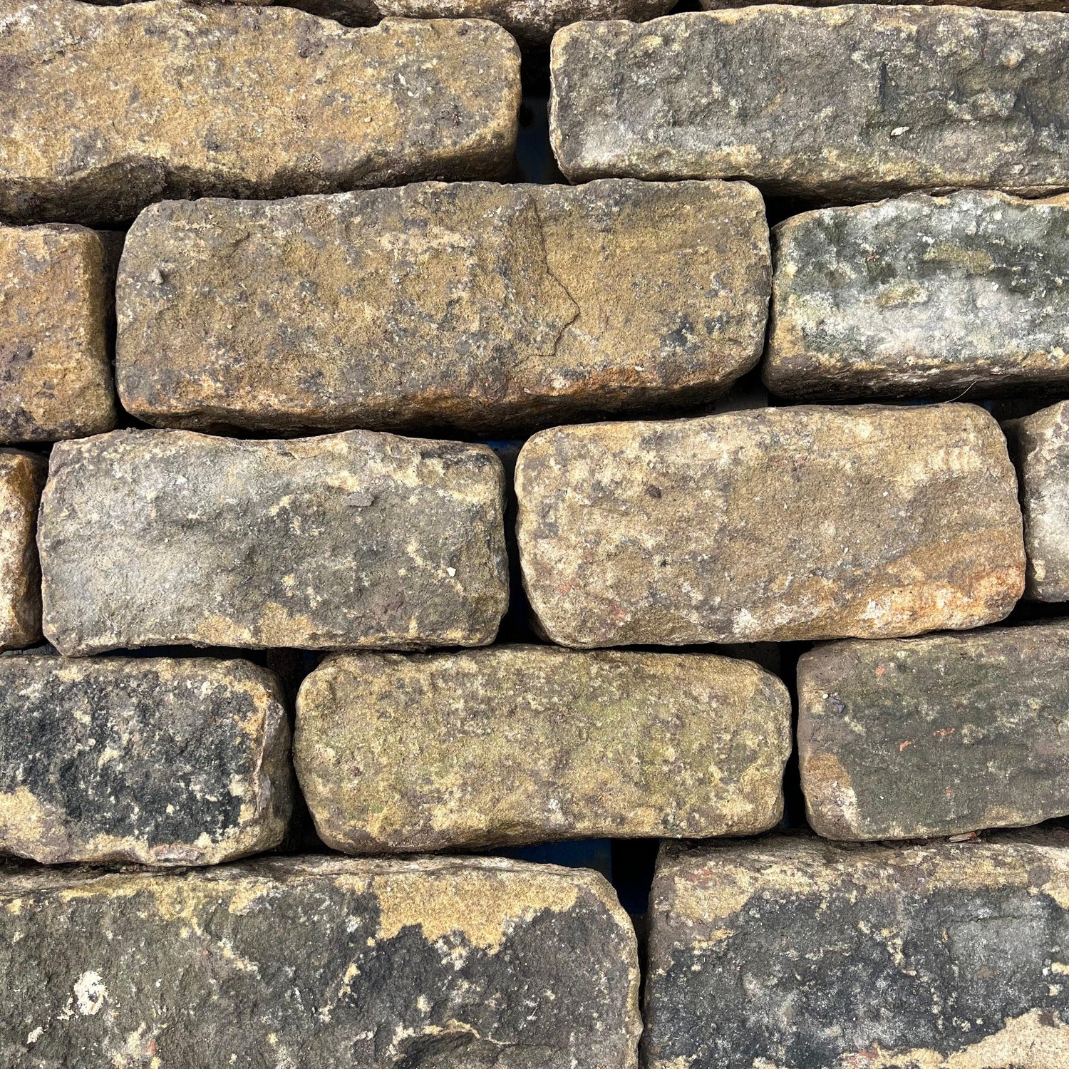 Reclaimed Building Stone | Supplier Natural Walling Stone | Stone Yard ...