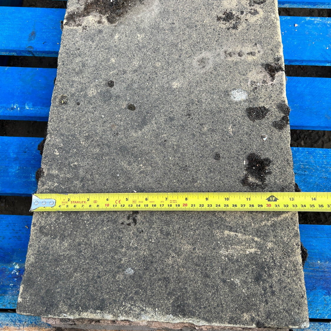 Reclaimed Reconstituted Stone Angled Wall Coping – Reclaimed Brick Company