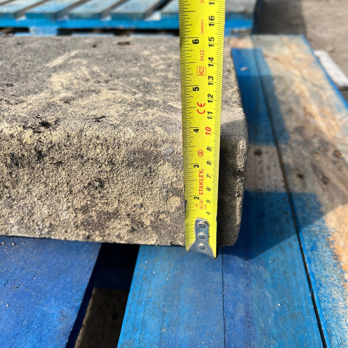 Reclaimed Reconstituted Stone Angled Wall Coping – Reclaimed Brick Company
