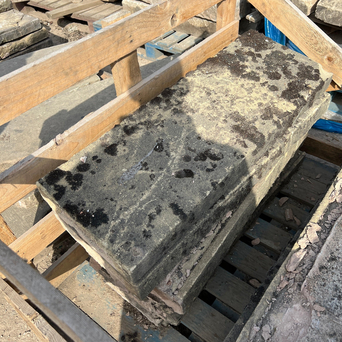 Reclaimed Reconstituted Stone Angled Wall Coping – Reclaimed Brick Company