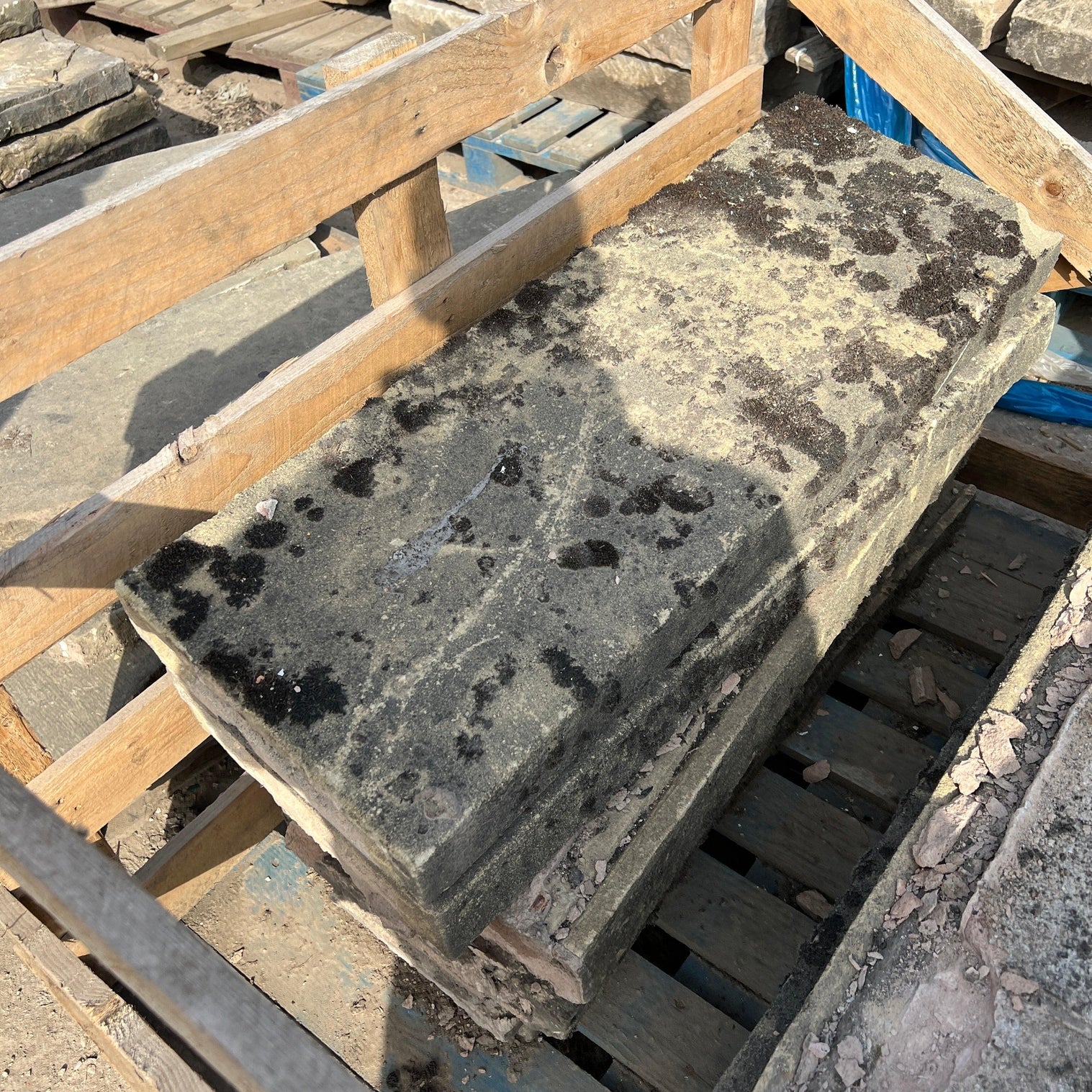 Reclaimed Reconstituted Stone Angled Wall Coping – Reclaimed Brick Company