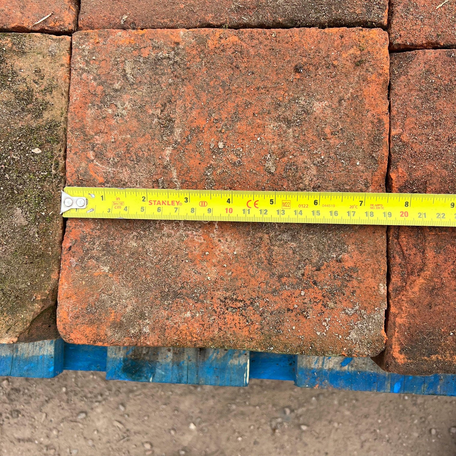 Reclaimed Red Quarry Tiles - Batch of 1 SQM – Reclaimed Brick Company