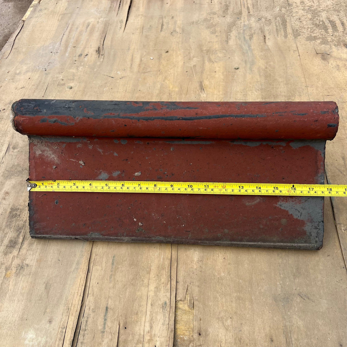 Reclaimed Red Roll Top Ridge Tiles - 105 Degrees – Reclaimed Brick Company