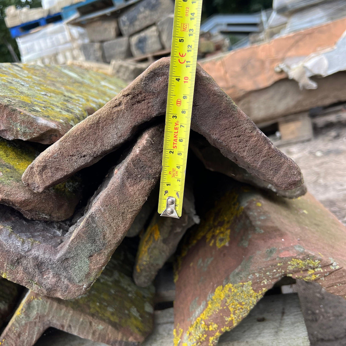 Reclaimed Red Sandstone Weathered Stone Roof Ridge Tile - Batch of 20 ...