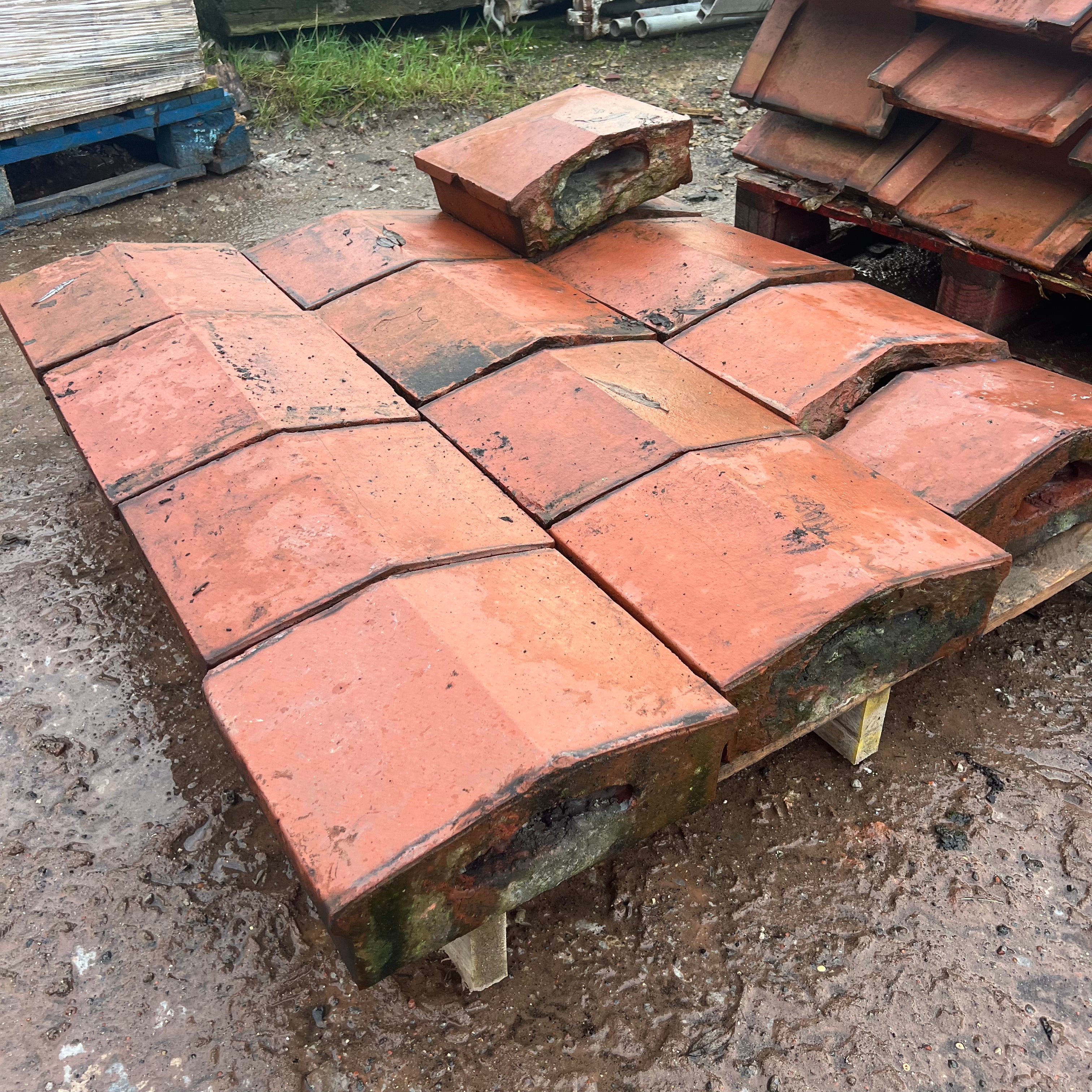 Reclaimed Red Terracotta Wall Coping - 12” x 5” - Job Lot 3.5 Metres ...