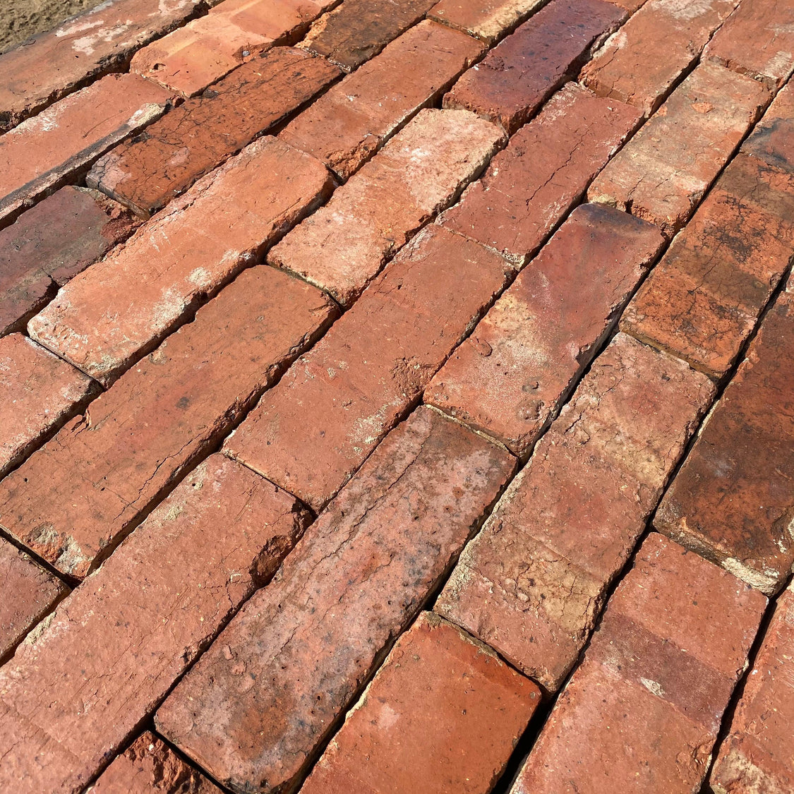 Reclaimed Red Tudor Paving Bricks | Garden Patio | Driveway Bricks ...
