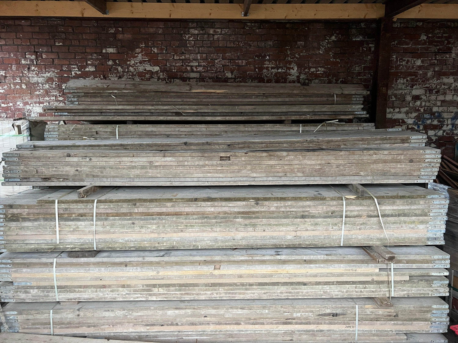 Reclaimed Scaffolding Boards | Scaffolding Planks – Reclaimed Brick Company