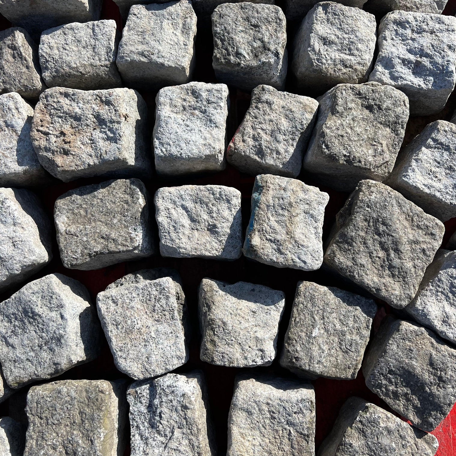 Reclaimed Small Stone 3" x 3" Granite Cobble Setts - Per Bag ...
