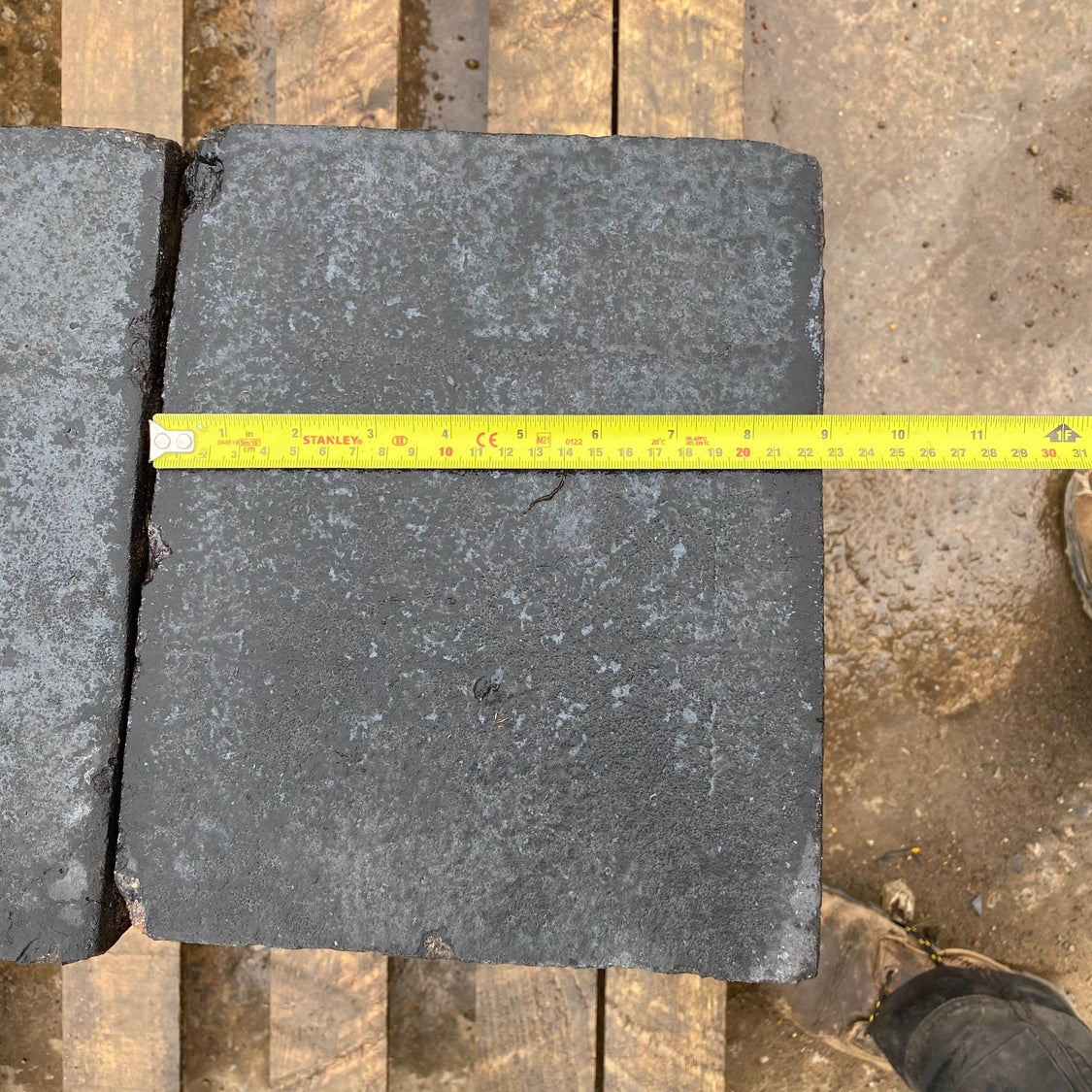 Reclaimed Staffordshire Blue Wall Coping Bricks | Reclaim Bricks ...