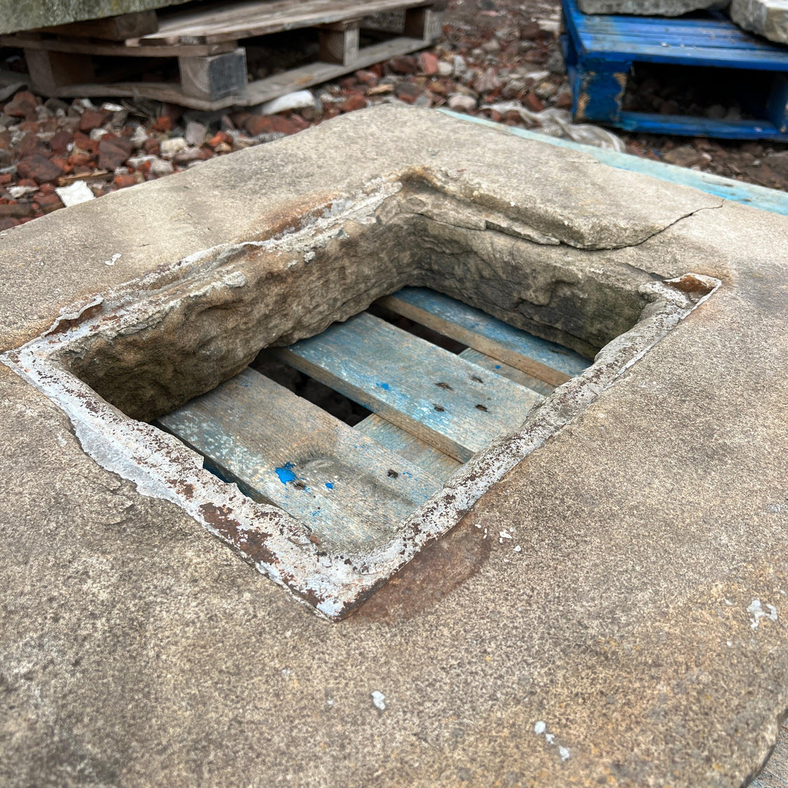Reclaimed Stone Drain Gulley Surround – Reclaimed Brick Company