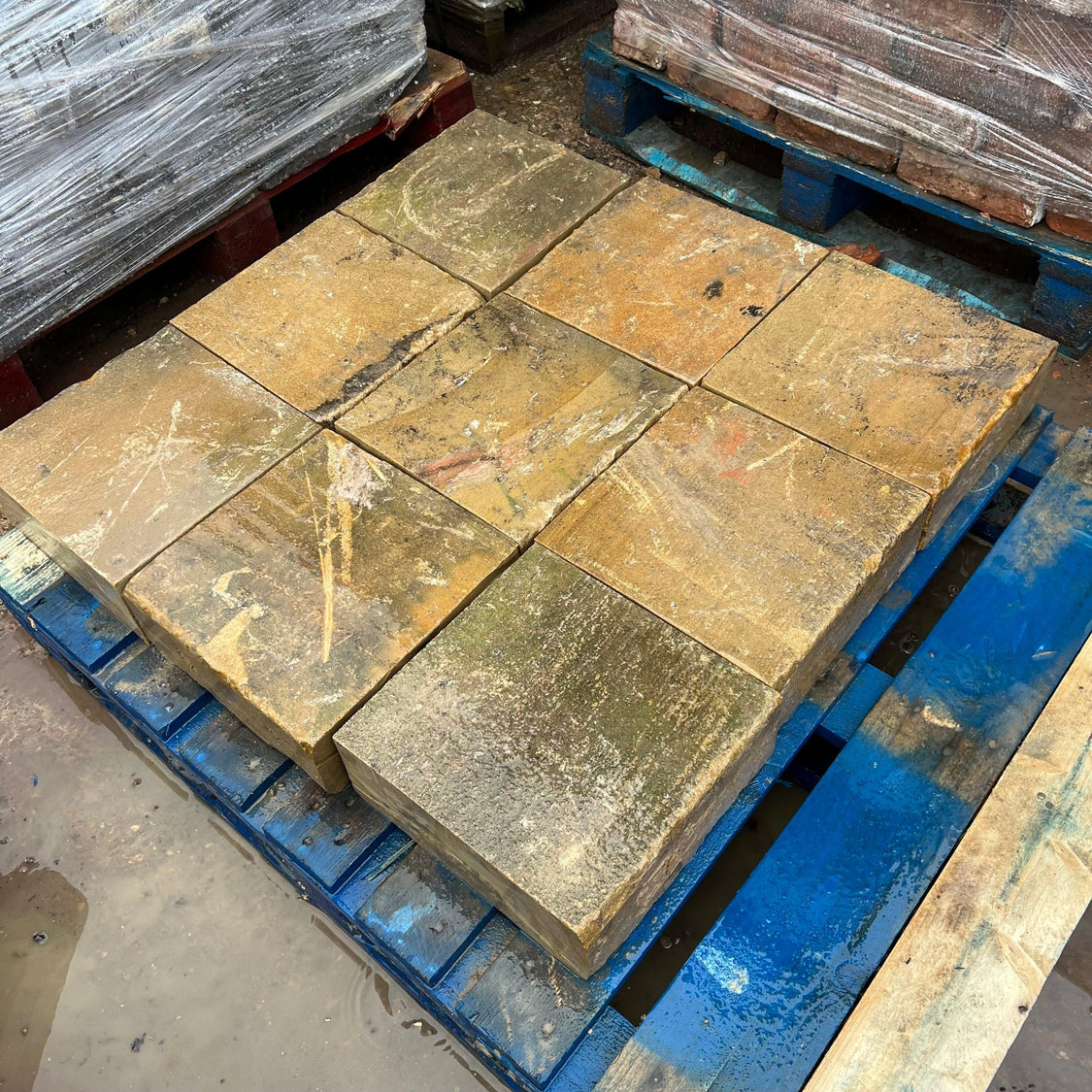 Reclaimed Stone Quoins - 300mm x 300mm – Reclaimed Brick Company