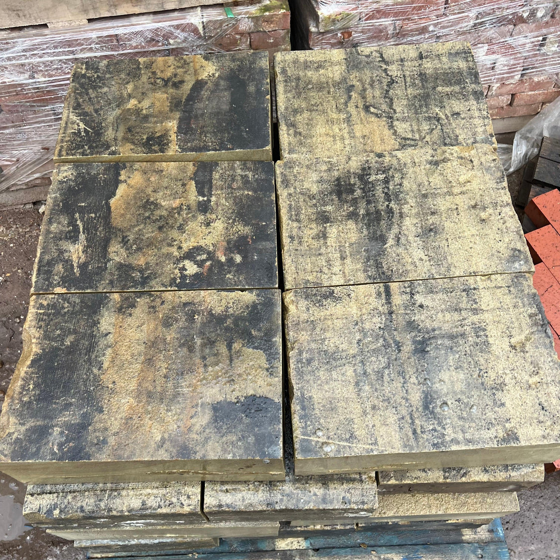 Reclaimed Stone Quoins - 450mm x 300mm – Reclaimed Brick Company