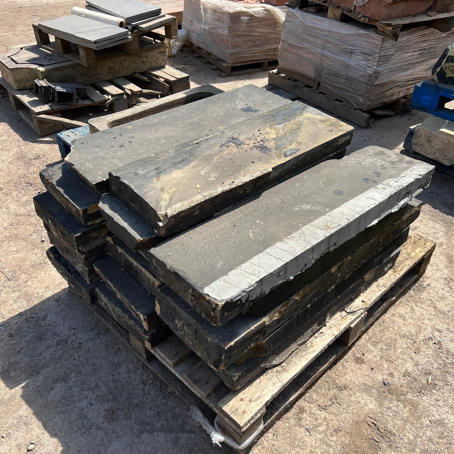 Reclaimed Stone Wall Coping - Job Lot | Stone Coping | Wall Copings ...