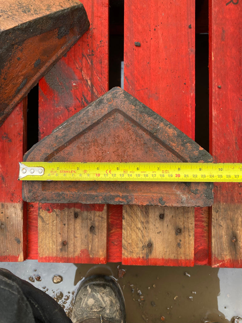 Reclaimed Triangle Wall Coping Bricks – Reclaimed Brick Company
