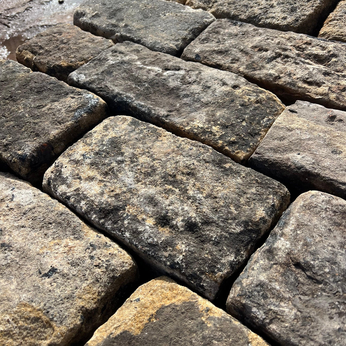 Reclaimed Weathered Punch Face Building Stone – Reclaimed Brick Company