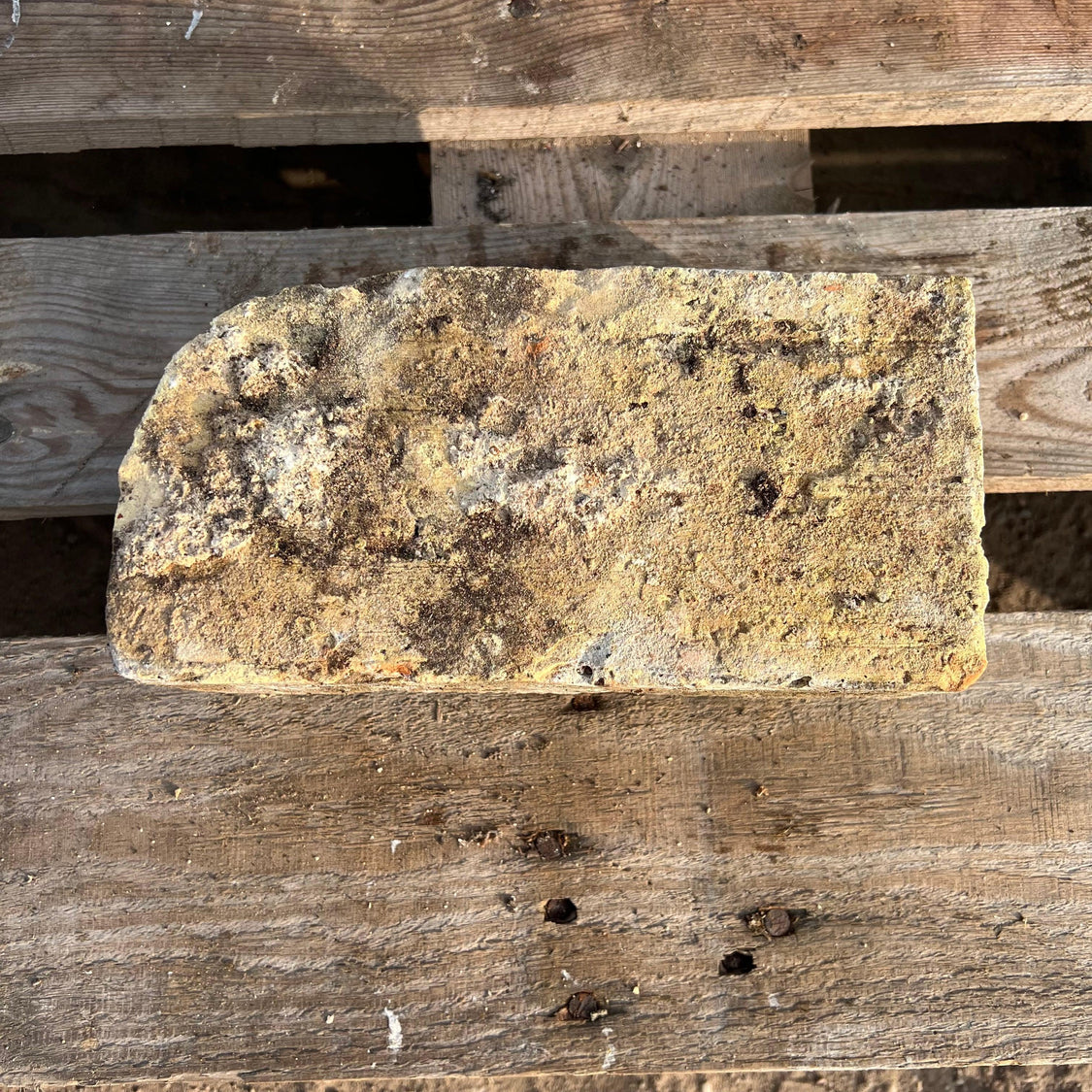Reclaimed Yellow Handmade Single Bullnose Bricks – Reclaimed Brick Company