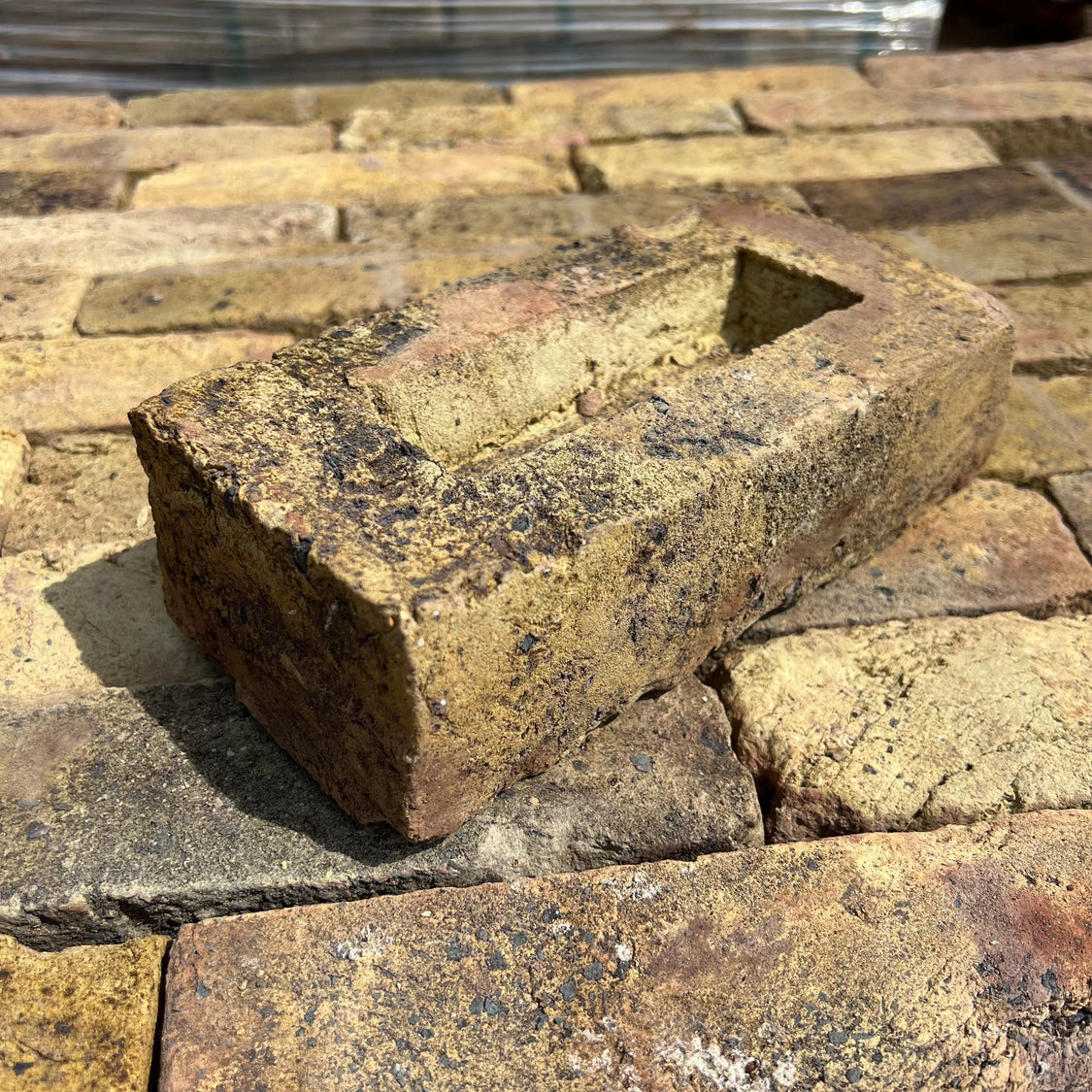Reclamation Chiswick Yellow Stock Imperial Bricks – Reclaimed Brick Company