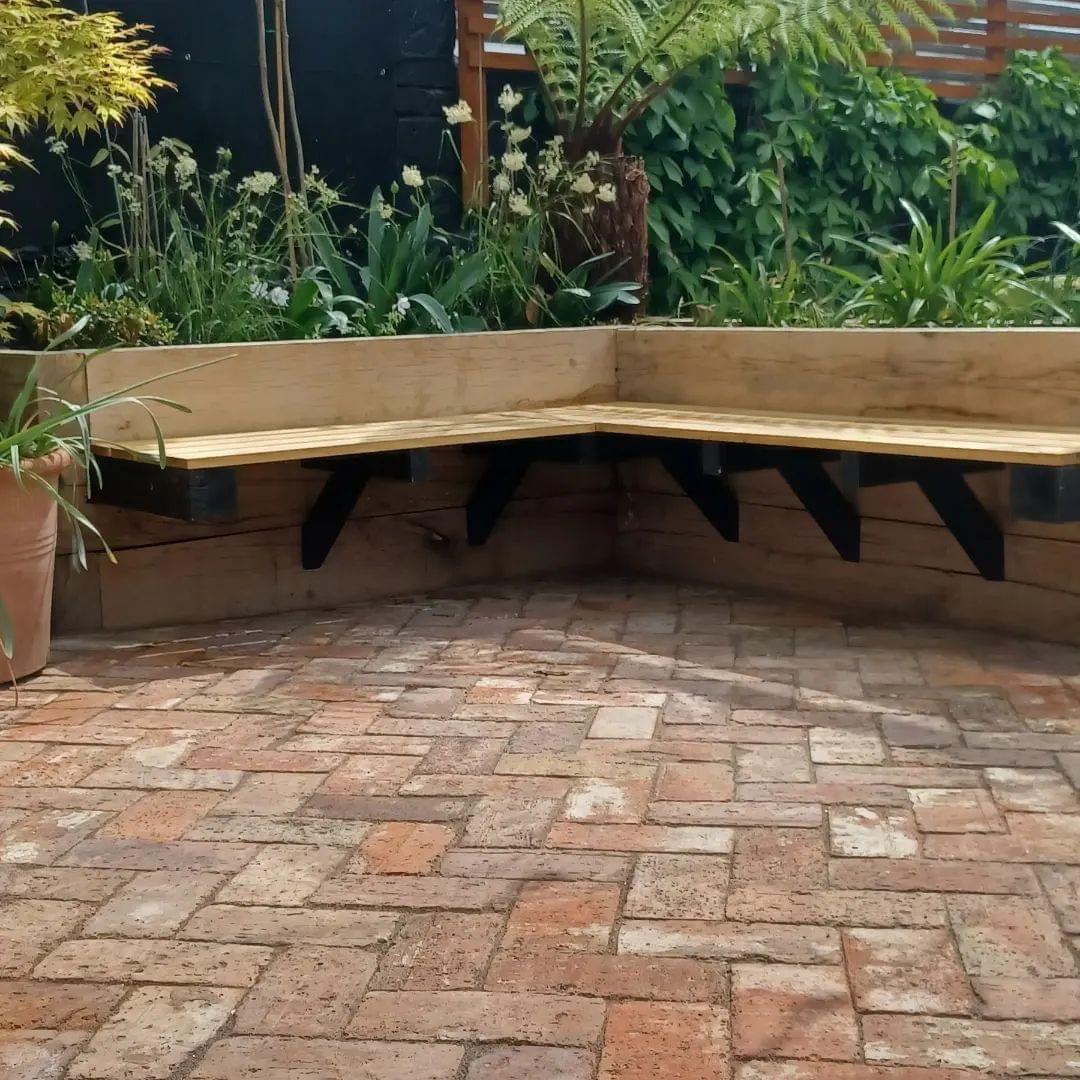 Small Garden with Reclaimed Clay Paver Patio in London – Reclaimed ...