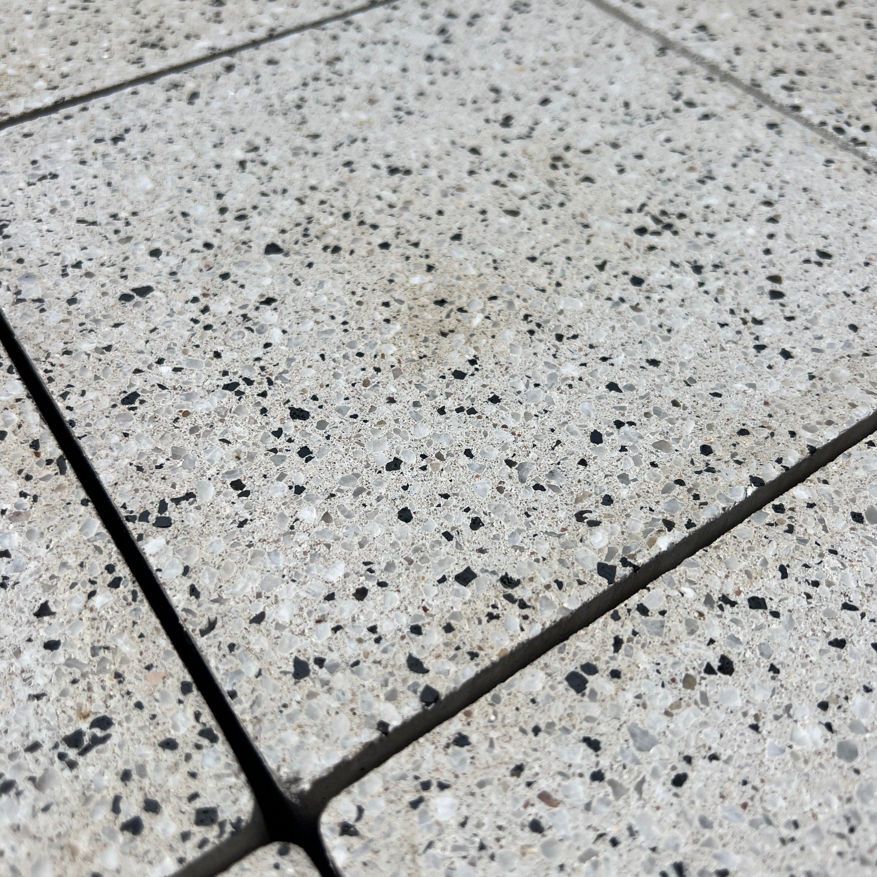 Tobermore 195x195x50 Polished Silver Concrete Paving Slabs – Reclaimed ...