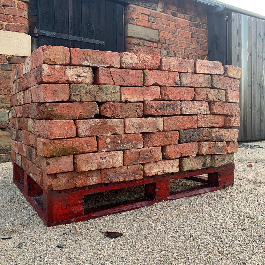 Tudor Handmade Wire Cut Reclaimed Bricks | Reclaim Bricks | Old Bricks ...