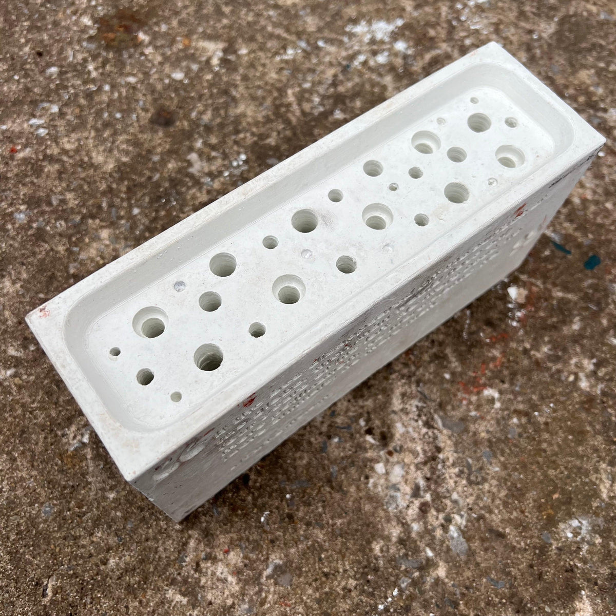 White Bee Brick - Handmade In UK - Free Delivery – Reclaimed Brick Company